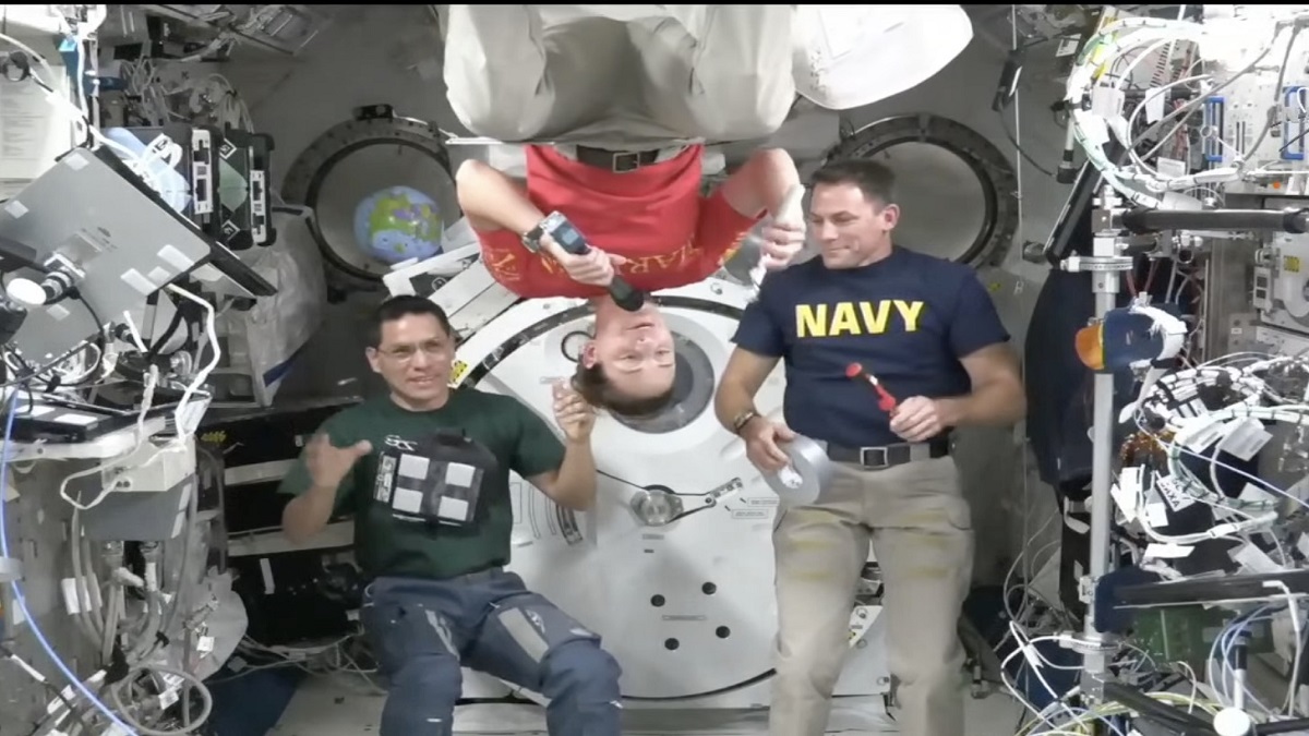 SoMD students, test pilots, fire questions at space station astronauts ...